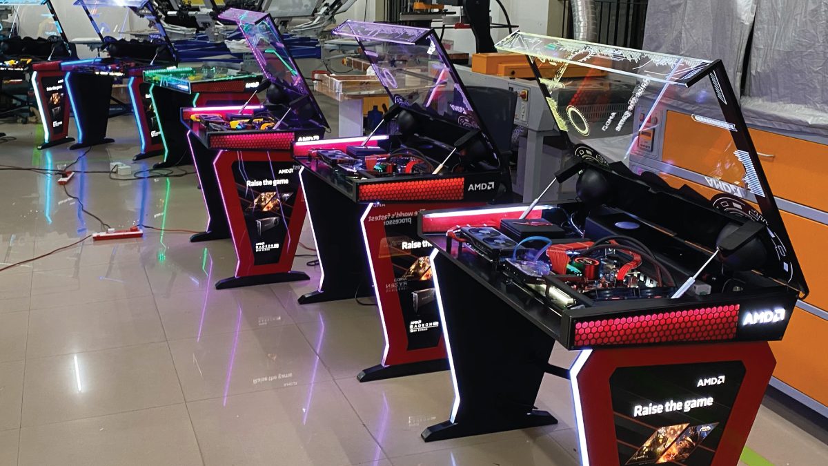 Gaming Table – Leroc | Customer Experience Centers, Retail Marketing ...